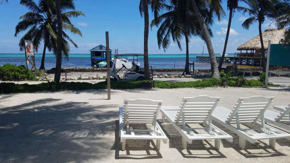 Book Your Room - Seven Seas Resort