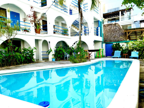 Book Your Room - Seven Seas Resort